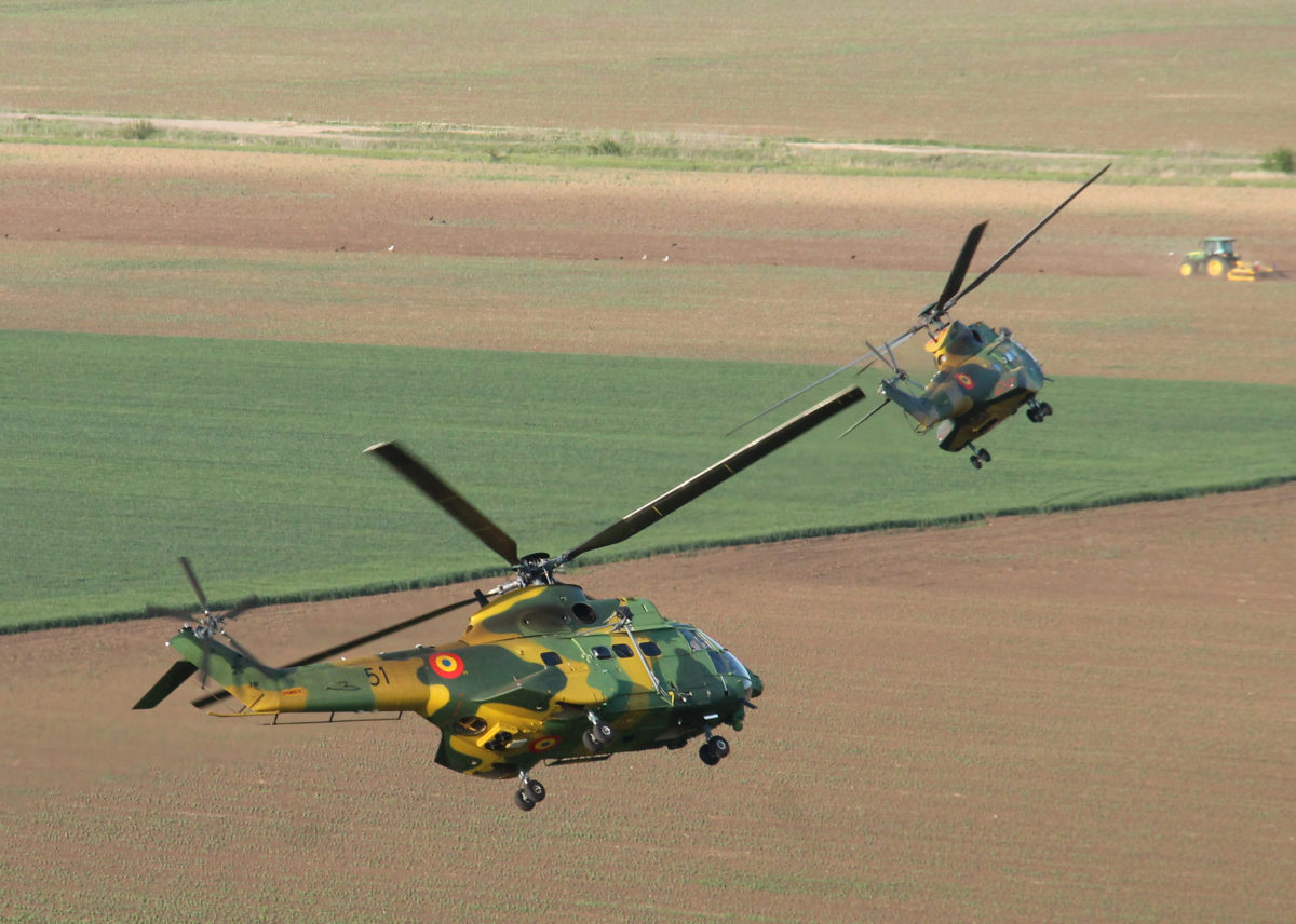 IAR 330 : le Puma des Carpates - Station Haxo