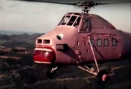 Sikorsky S58 / H-34 : peinture rose et rouge à lèvre pour Screaming ...