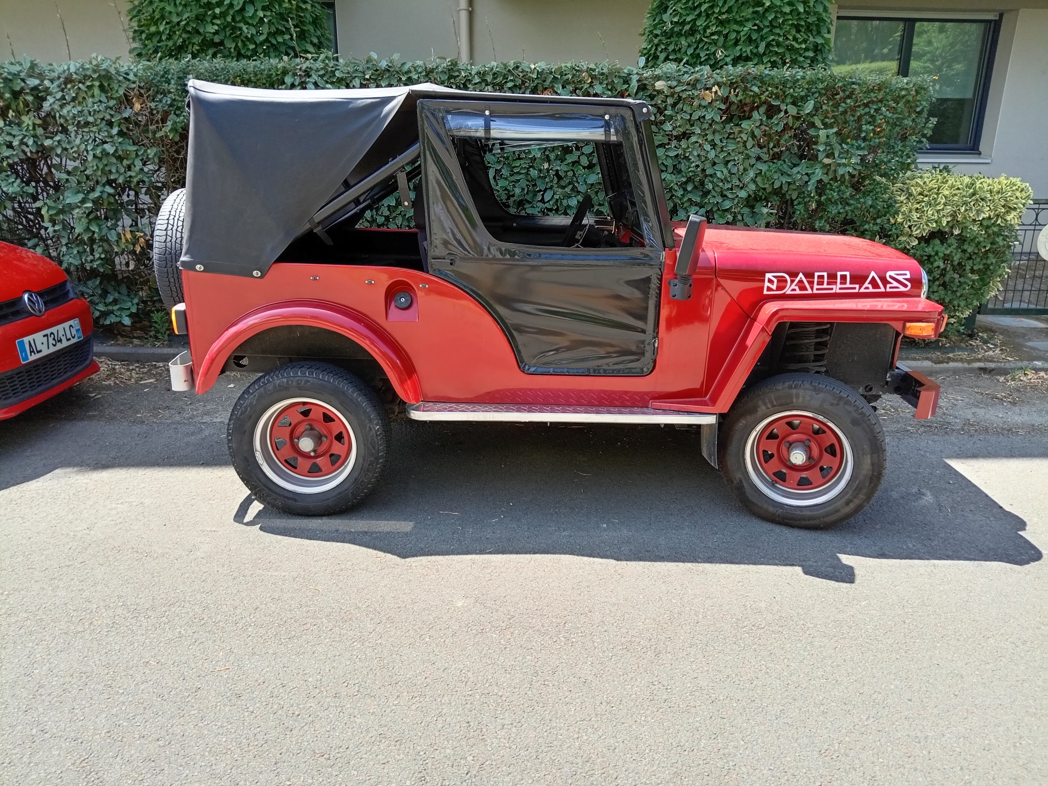 Grandin Dallas : mini-Jeep à la française - Station Haxo